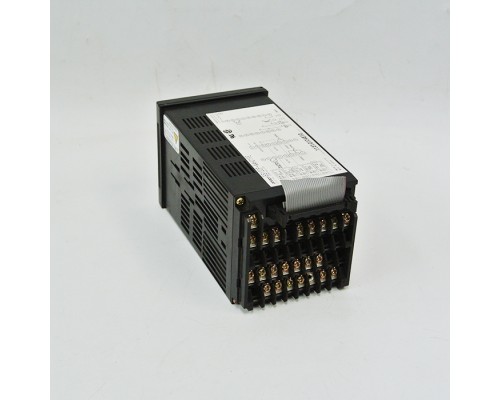 OMRON ES100P-AAH01EF DIGTAL CONTROLLER